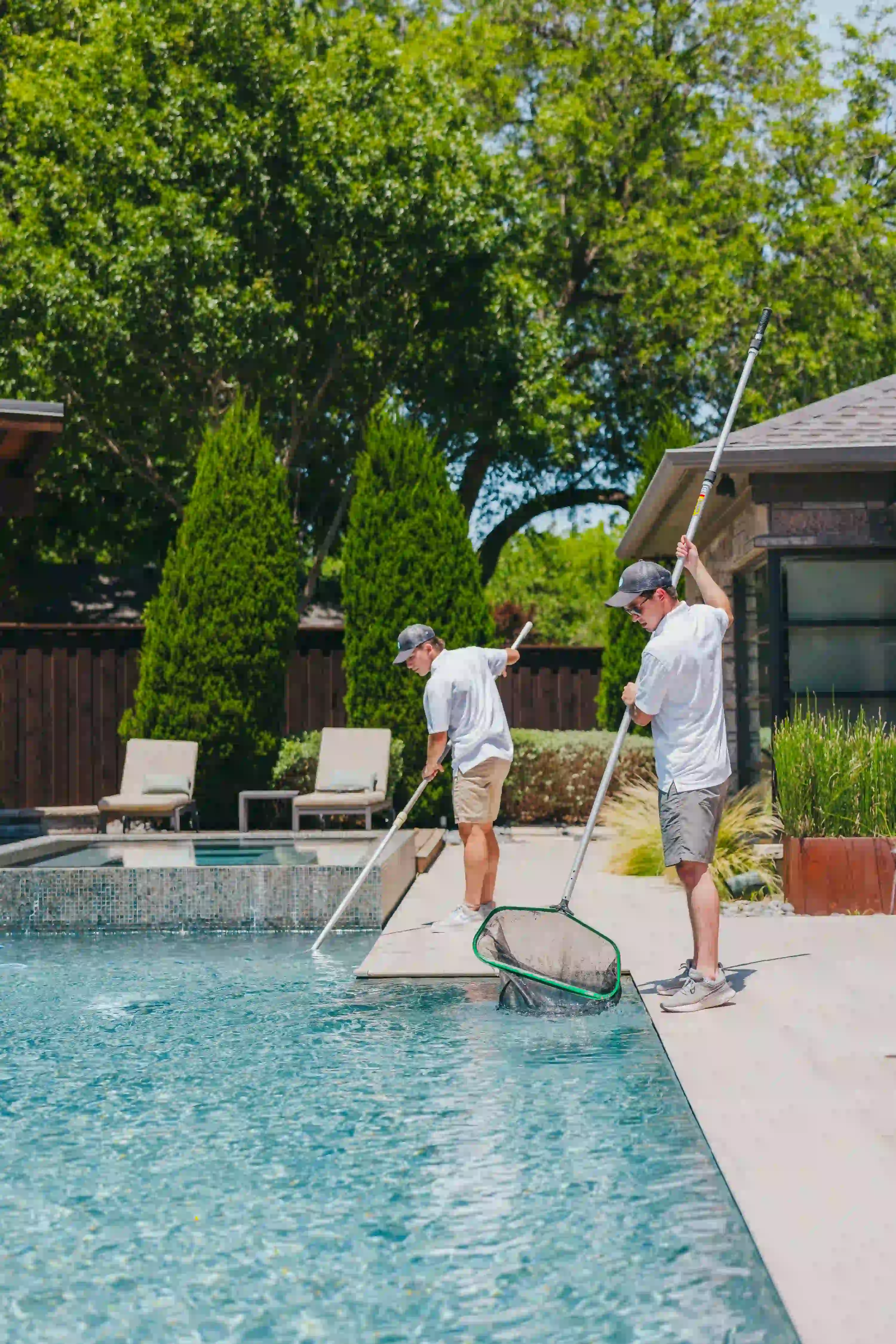 Pool Cleaning Service Plano, Dallas & McKinney, TX | Riverbend Sandler